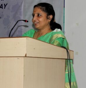 Sheena Rani Age, Husband, Family, Biography & More » StarsUnfolded