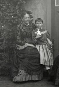 Wilhelm Röntgen Age, Death, Wife, Family, Biography & More » StarsUnfolded