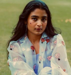 Chaithra J Achar Height, Age, Husband, Family, Biography & More ...