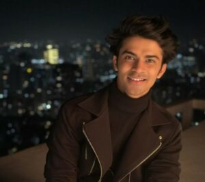 Pratik Utekar Age, Family, Biography » StarsUnfolded