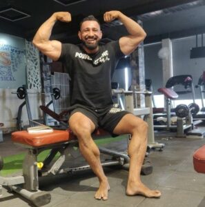 Rajat Dalal (Fitness Influencer) Height, Age, Caste, Girlfriend, Family ...