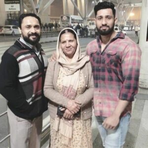 Rajat Dalal (Fitness Influencer) Height, Age, Caste, Girlfriend, Family ...