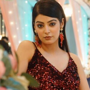 Aarchi Sachdeva Height, Age, Family, Biography » StarsUnfolded