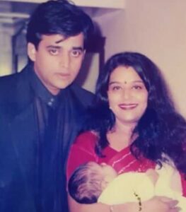 Aparna Thakur Age, Husband, Family, Biography » StarsUnfolded