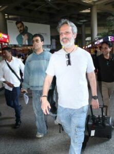 Anil Thadani Age, Wife, Children, Family, Biography » StarsUnfolded