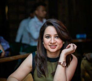 Aparna Moazzam Age, Husband, Family, Biography » StarsUnfolded