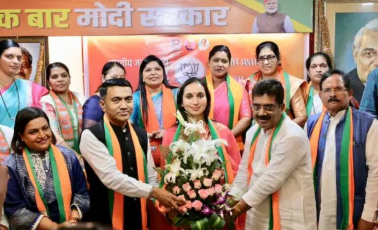 Pallavi Dempo Age, Husband, Family, Biography » StarsUnfolded