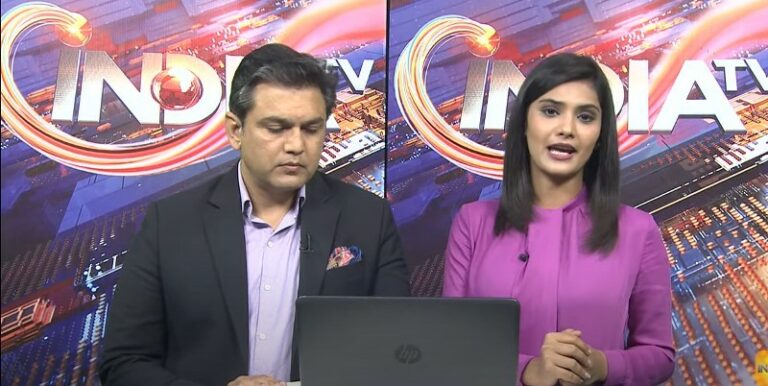 Pooja Sharma (Journalist) Height, Age, Family, Biography » StarsUnfolded