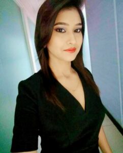 Poornima Mishra Age, Husband, Family, Biography » StarsUnfolded