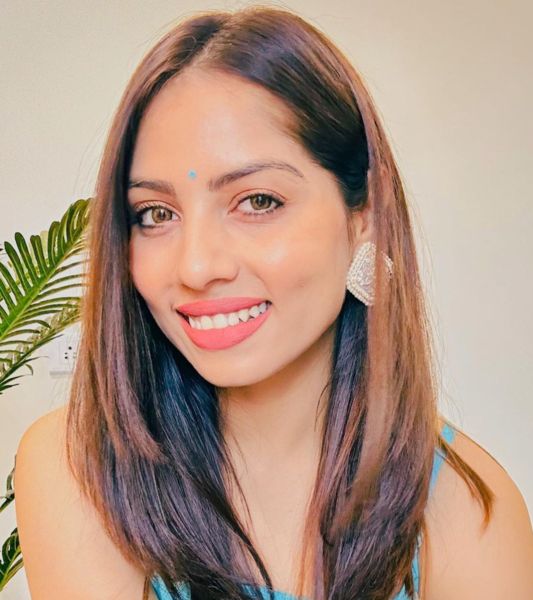 Priya Chauhan Husband Family Biography StarsUnfolded Priya Chauhan Husband Family Biography StarsUnfolded