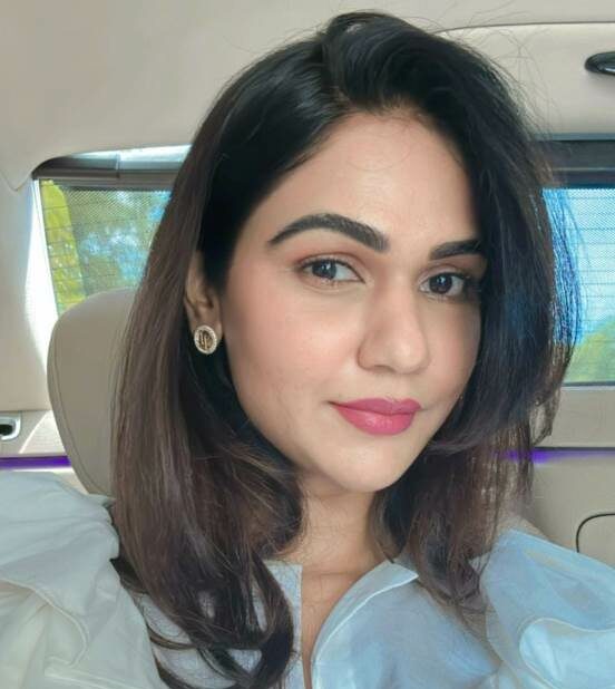 Sneha Reddy Height, Age, Husband, Biography » StarsUnfolded