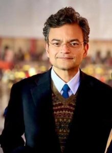 Anand Ranganathan Age, Wife, Family, Biography » StarsUnfolded