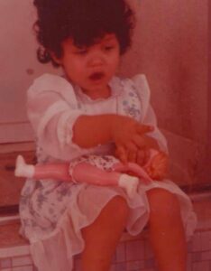 Anuya Y Bhagwat Age, Family, Biography » StarsUnfolded