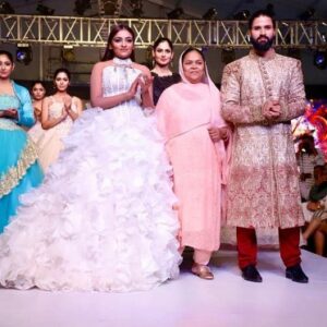 Aashi Roy Height, Family, Biography » StarsUnfolded