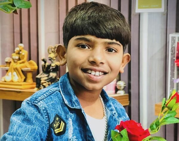 Gagan Likhari (Singer) Biography » StarsUnfolded