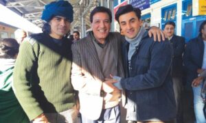 Jawed Sheikh Height, Age, Wife, Children, Family, Biography » StarsUnfolded