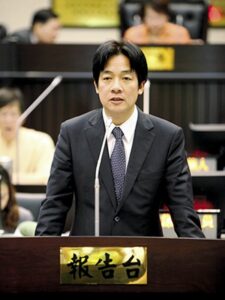 Lai Ching-te Height, Age, Wife, Children, Family, Biography » StarsUnfolded