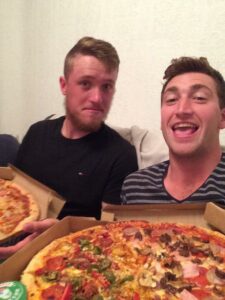 Richard Gleeson Height, Age, Family, Biography » StarsUnfolded