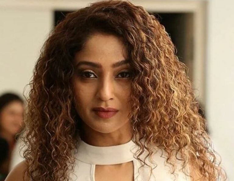 Suman Ranganathan Age, Boyfriend, Husband, Biography » StarsUnfolded