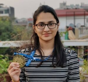 Vantika Agrawal Age, Family, Biography » StarsUnfolded