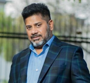 Vikrant Gupta Age, Wife, Children, Family, Biography » StarsUnfolded