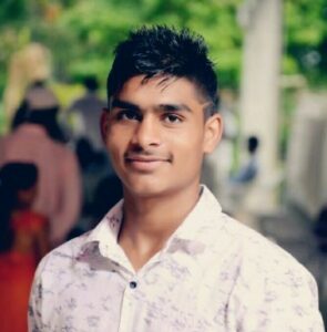 Aslam Inamdar Height, Age, Family, Biography » StarsUnfolded