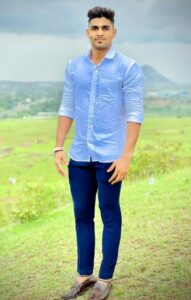 Aslam Inamdar Height, Age, Family, Biography » StarsUnfolded