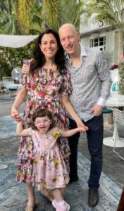 Dr Gary Linkov Height, Wife, Children, Family, Biography » StarsUnfolded