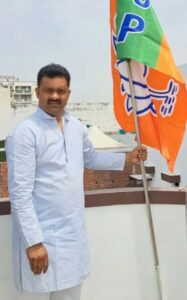 Kamlesh Paswan Age, Caste, Wife, Family, Biography » StarsUnfolded