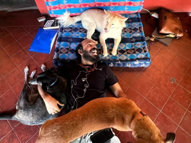 Raj B. Shetty Height, Age, Family, Biography » StarsUnfolded