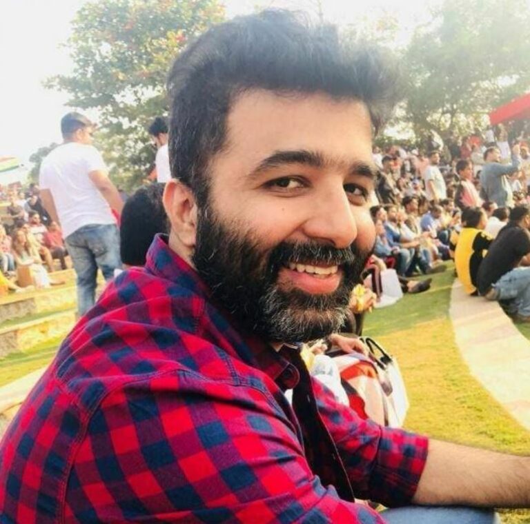 Sameer Thakur Age, Wife, Family, Biography » StarsUnfolded