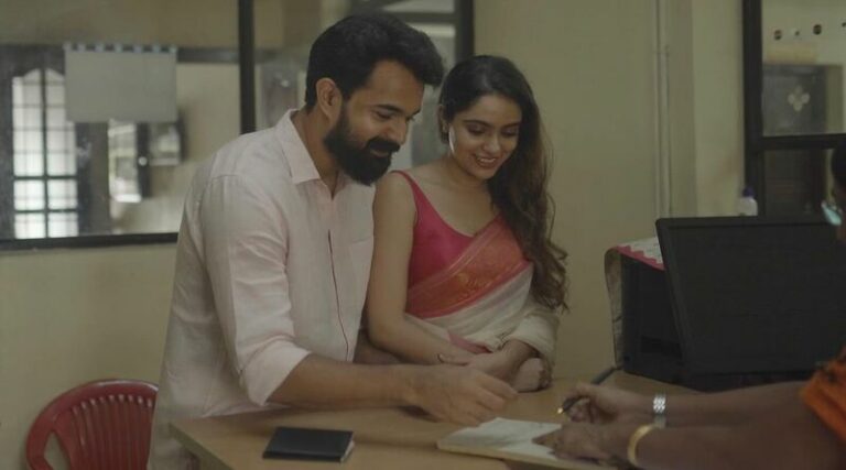 Sana Althaf Height, Age, Husband, Family, Biography » StarsUnfolded