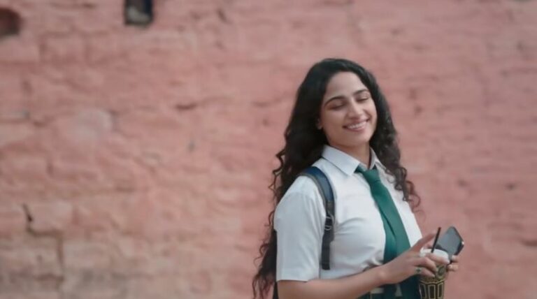 Stuti Tiwari Height, Family, Biography » StarsUnfolded