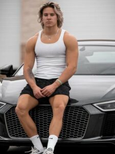 Alex Eubank Height, Age, Girlfriend, Family, Biography » StarsUnfolded