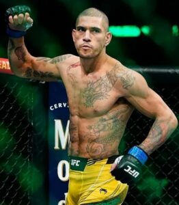 Alex Pereira Height, Age, Family, Biography » StarsUnfolded