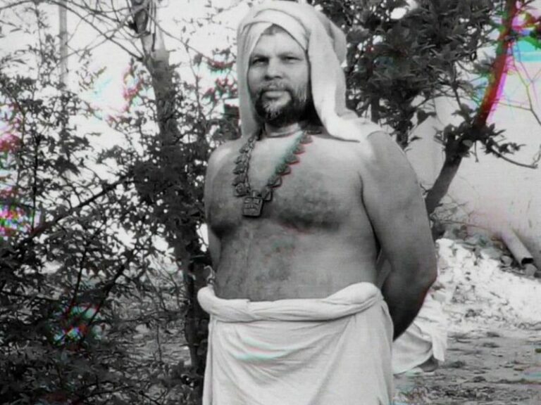 Premanand Ji Maharaj Height, Age, Family, Biography » StarsUnfolded