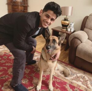 Deepak Chauhan (RealHit) Height, Age, Family, Biography » StarsUnfolded
