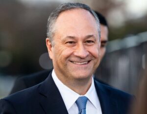 Douglas Emhoff Age, Wife, Children, Family, Biography » StarsUnfolded