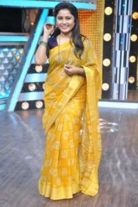 Rasika Vengurlekar Height, Age, Husband, Family, Biography » StarsUnfolded