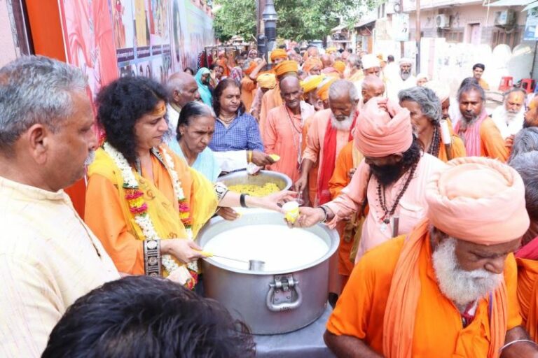 Sant Indradevji Maharaj Biography » StarsUnfolded
