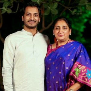 Sunetra Pawar Age, Husband, Family, Biography » StarsUnfolded