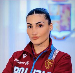 Angela Carini Height, Age, Family, Biography » StarsUnfolded