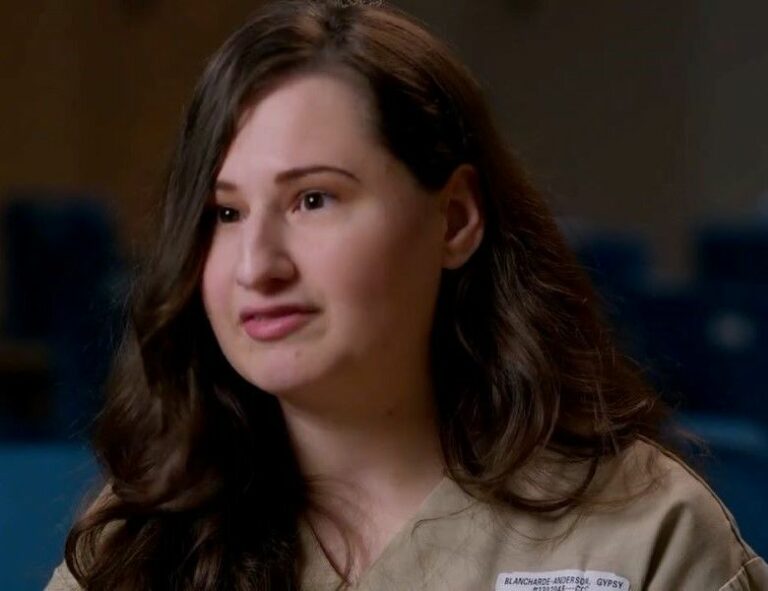 Gypsy-Rose Blanchard Height, Age, Boyfriend, Husband, Children, Family ...