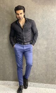 Malik Aqeel Height, Age, Family, Biography » StarsUnfolded