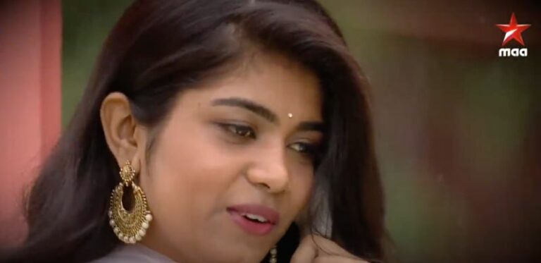 Rithu Chowdary Height, Age, Family, Biography » StarsUnfolded