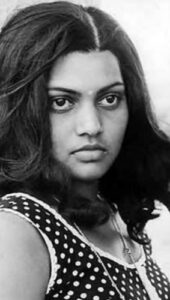 Silk Smitha Age, Death, Boyfriend, Husband, Family, Biography ...