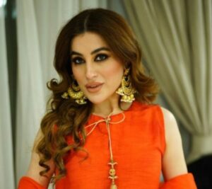 Zoyaa Khan Height, Age, Biography » StarsUnfolded