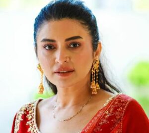 Maya Khan Age, Husband, Family, Biography » StarsUnfolded