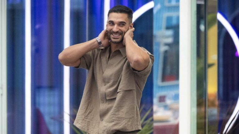 Eduardo Insua (Gran Hermano 19) Age, Wife, Children, Biography ...
