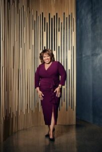 Chandra Wilson Height, Age, Boyfriend, Children, Family, Biography ...
